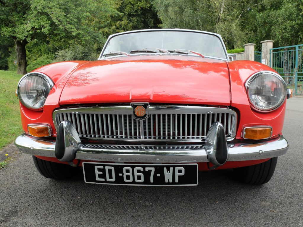 MG MGB Roadster Mk 3 – 1970 Mémé Claude (4) – Rétro-Tiseurs